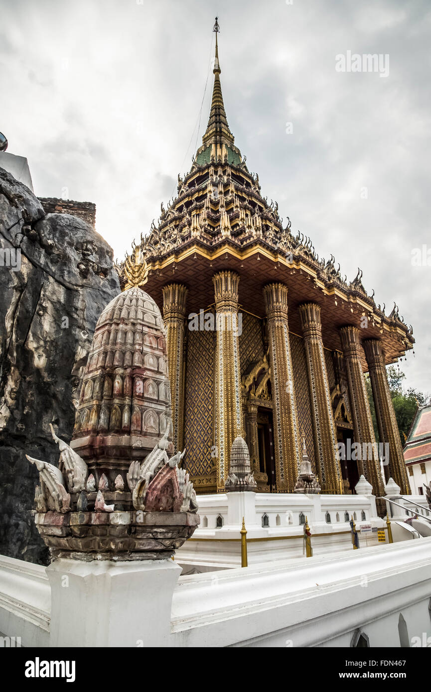 Wat Phra Phutthabat temple Stock Photo - Alamy