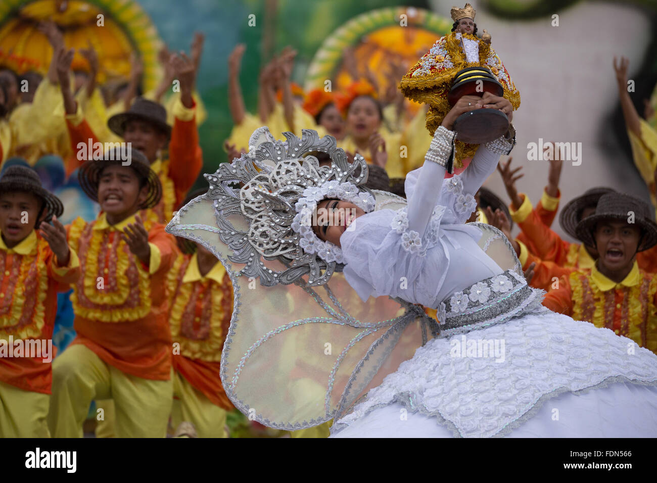 Filipino dance hi-res stock photography and images - Alamy