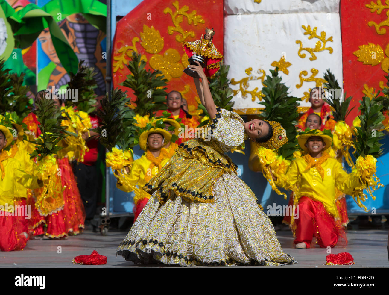 Cebu City,Philippines 09/01/2016. Dancers from the Provincial areas ...