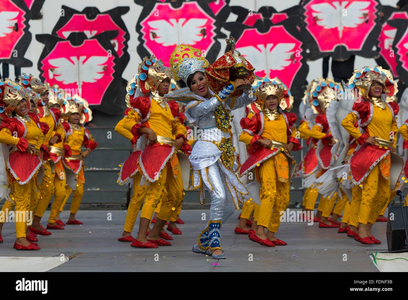 Cebu City,Philippines 09/01/2016. Dancers from the Provincial areas ...
