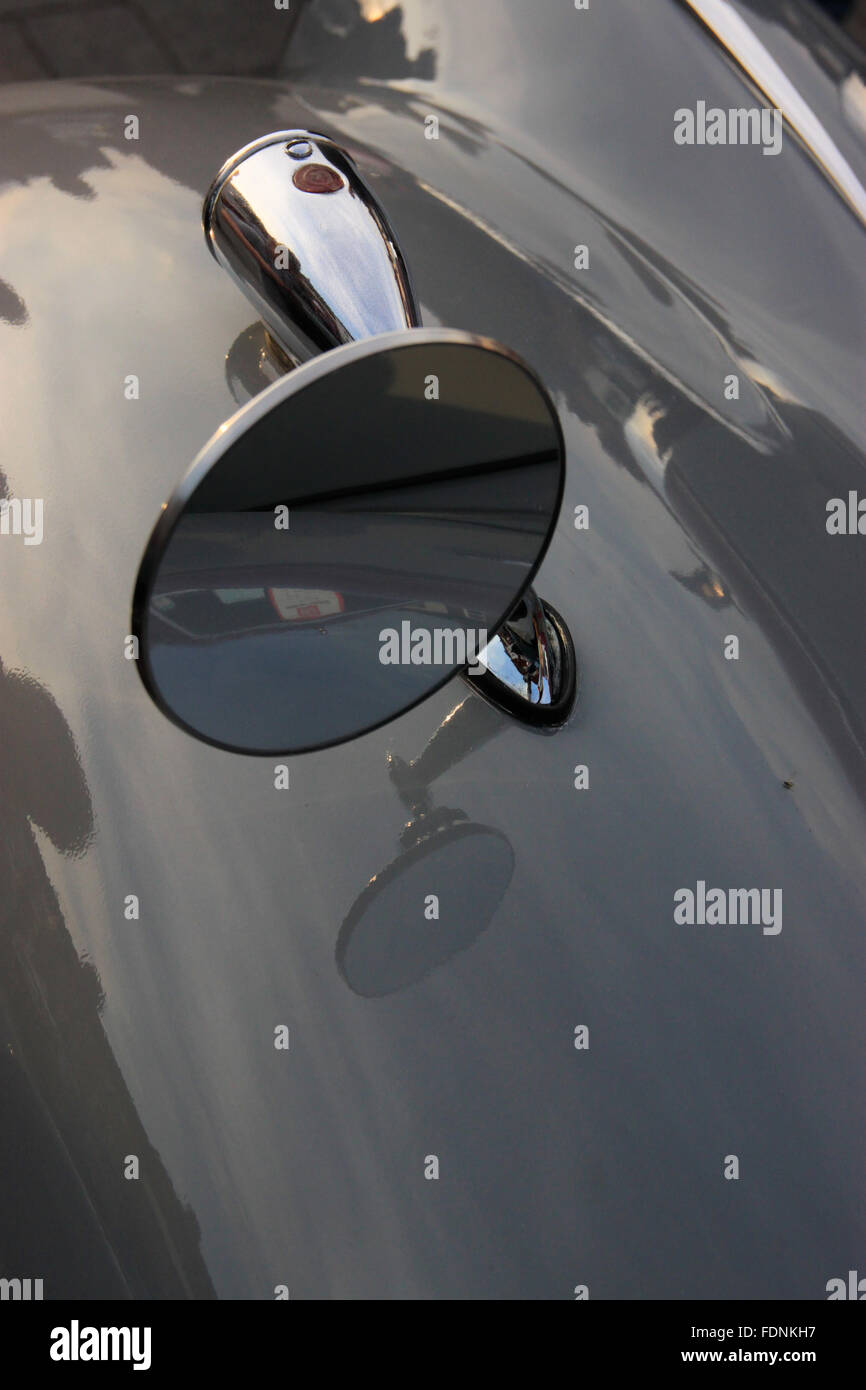 Silver car automobile hi-res stock photography and images - Alamy