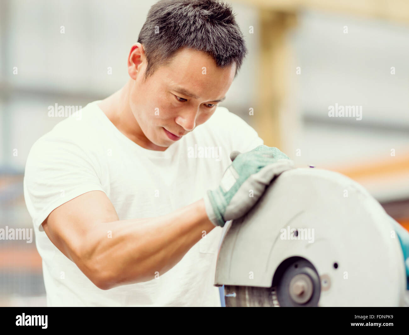 Asian factory worker production line hi-res stock photography and ...