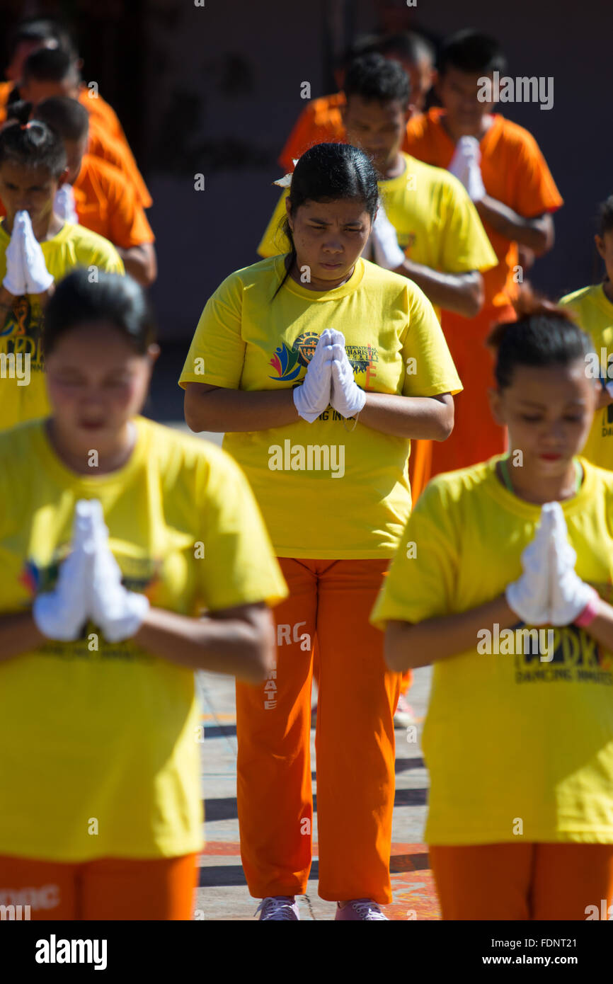 Dancing Inmates of the Cebu Provincial Detention and Rehabilitation ...