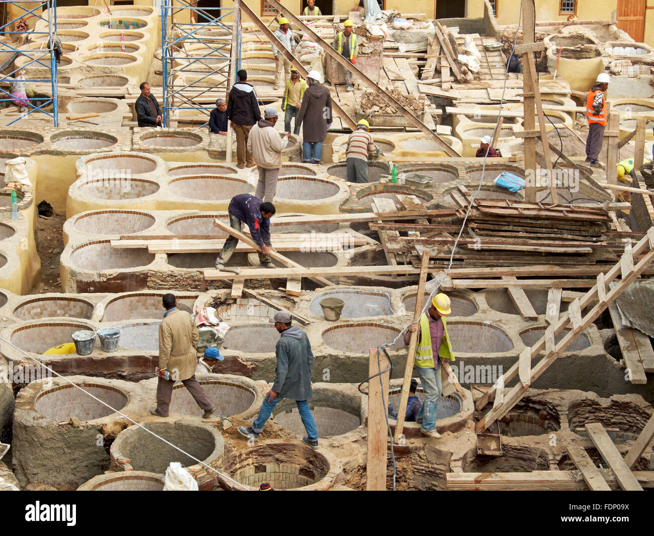 Morocco leather industry hi-res stock photography and images - Alamy