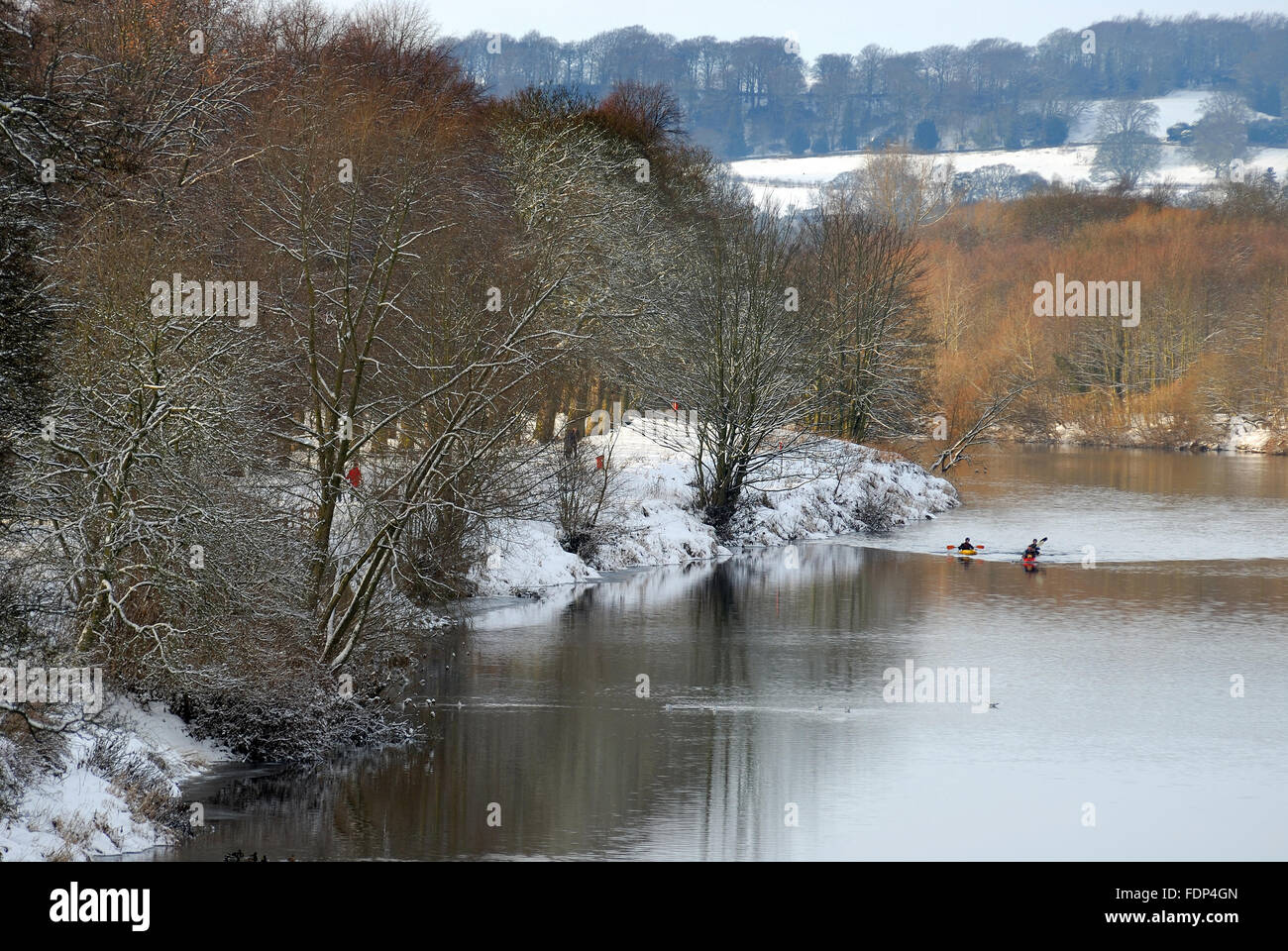 Canoes on the River Tyne in the winter Stock Photo - Alamy