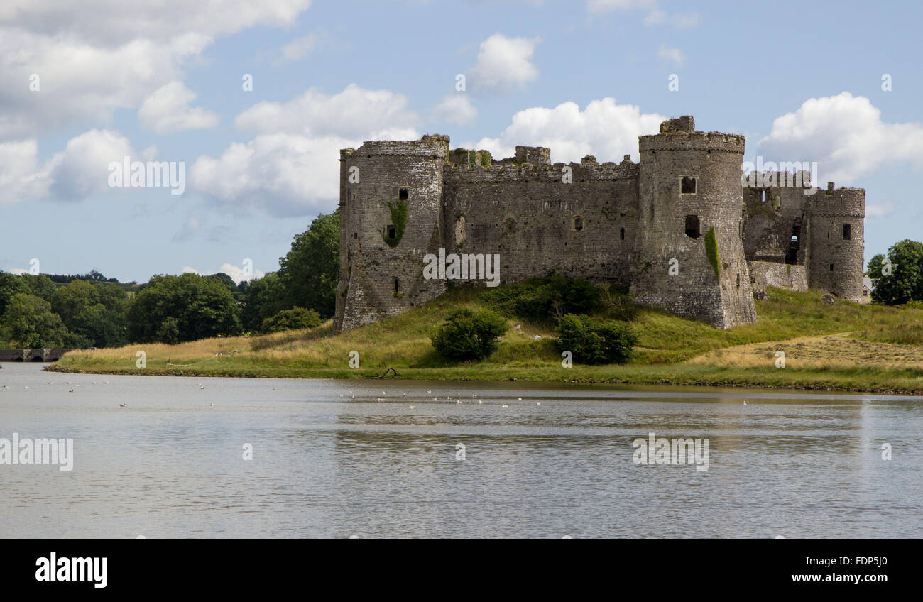 Carew Castle High Resolution Stock Photography and Images - Alamy