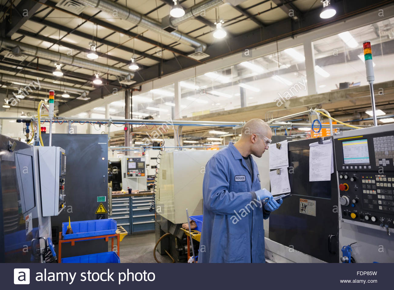 The assembly worker hi-res stock photography and images - Alamy