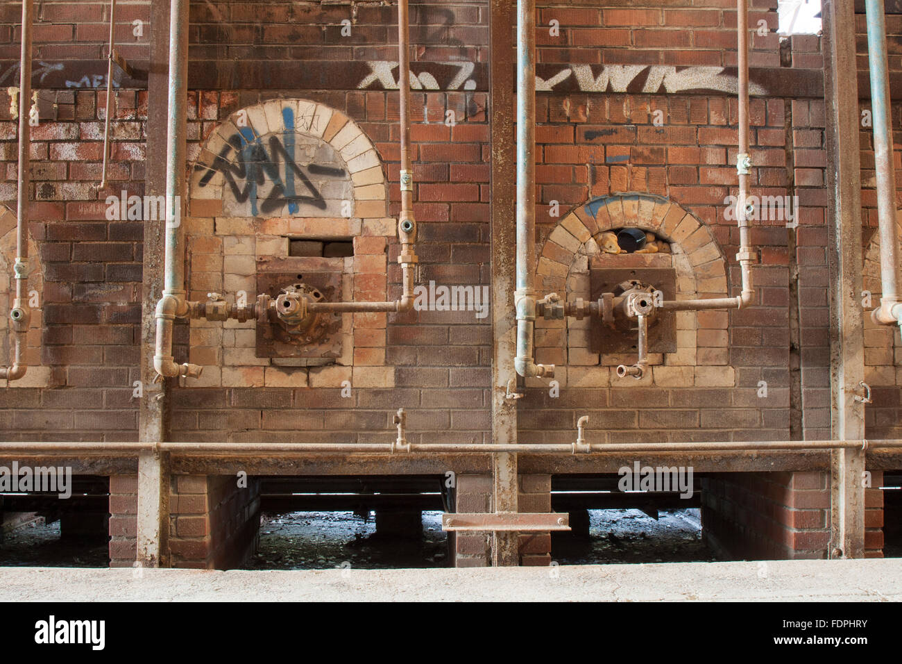 Ruin brick factory hi-res stock photography and images - Alamy