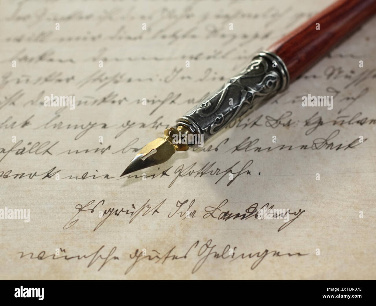 Writing Quill Pen Stock Photos & Writing Quill Pen Stock Images - Alamy Writing Quill Pen Stock Photos & Writing Quill Pen Stock Images - Alamy