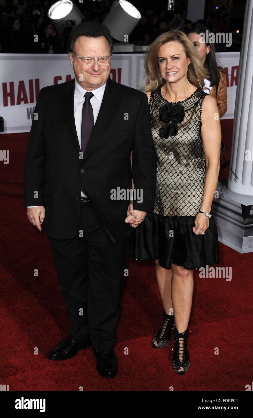 Los Angeles, CA, USA. 1st Feb, 2016. Wayne Knight at arrivals for HAIL ...