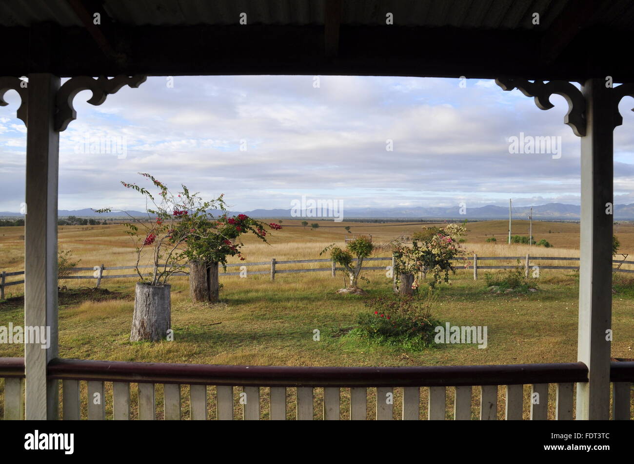 AUSTRALIAN OUTBACK CATTLE STATION Stock Photo - Alamy