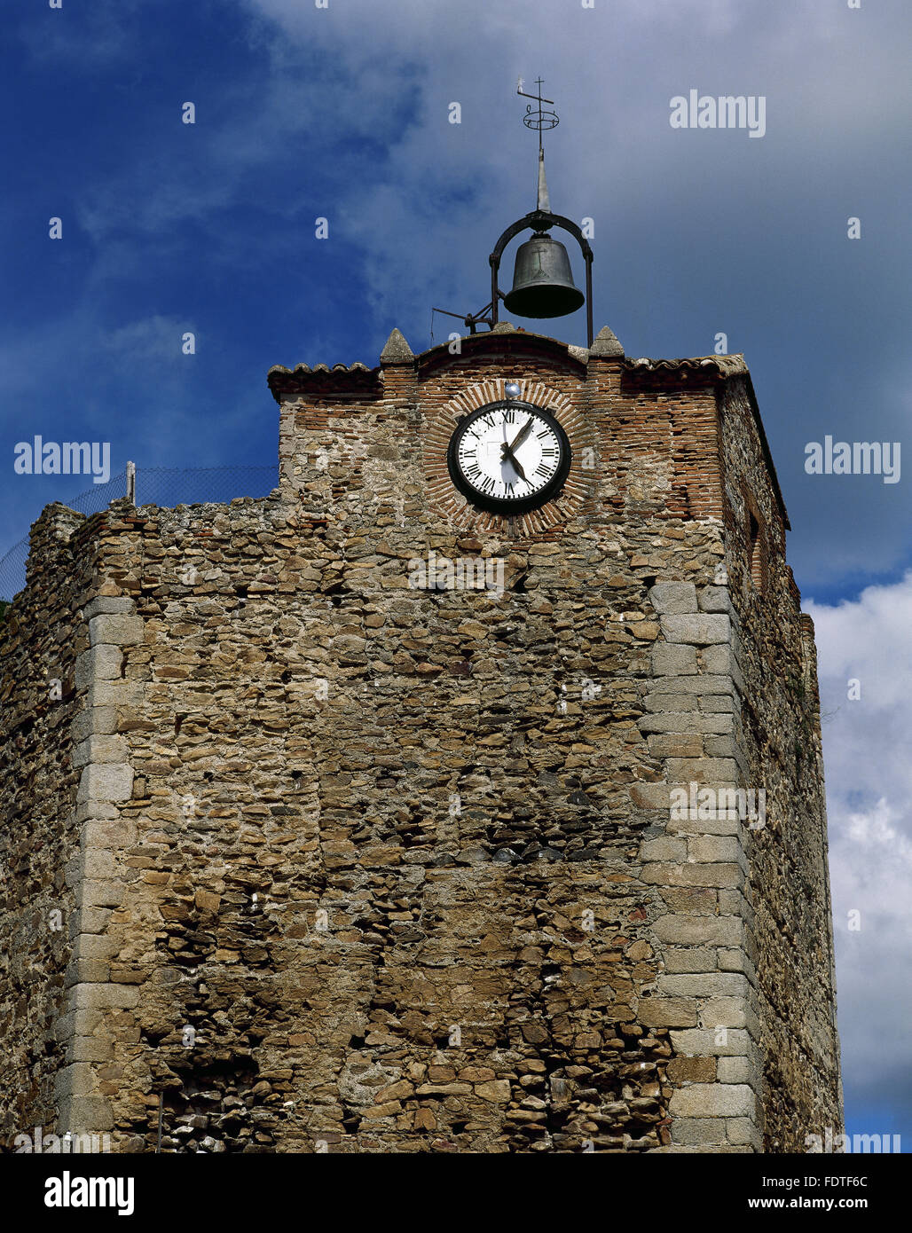 Madrid spain brick clock tower hi-res stock photography and images - Alamy