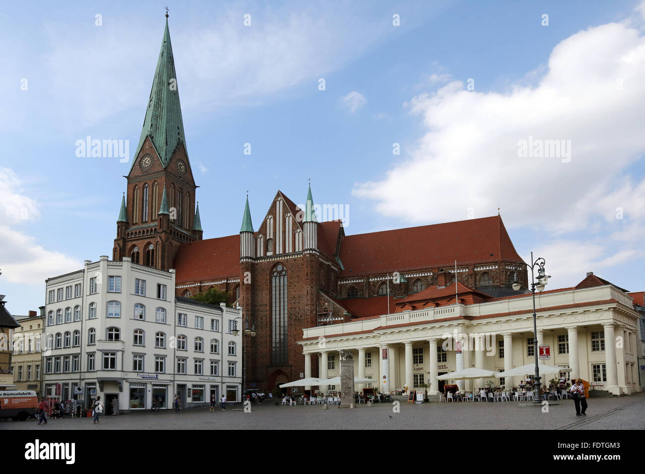 Schwerin cathedral hi-res stock photography and images - Alamy