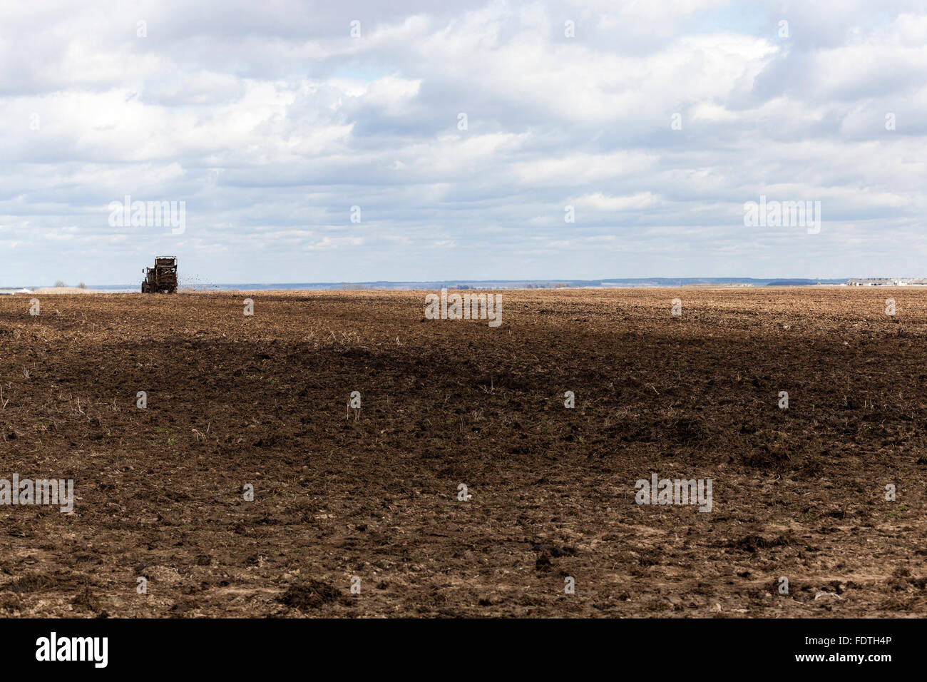 fertilizer agricultural field Stock Photo - Alamy