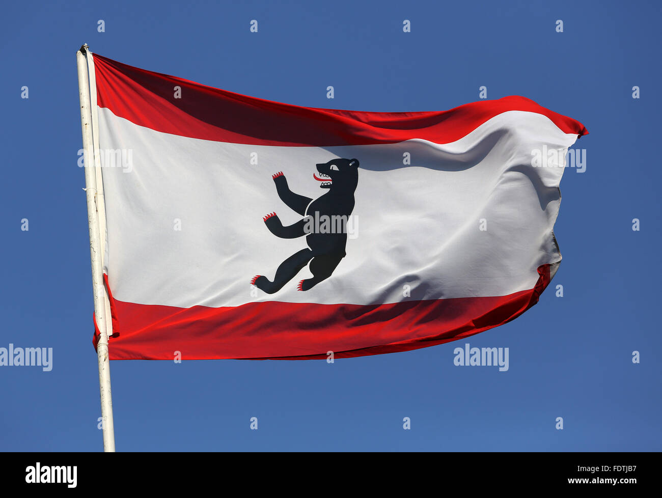 Berlin bear flag hi-res stock photography and images - Alamy