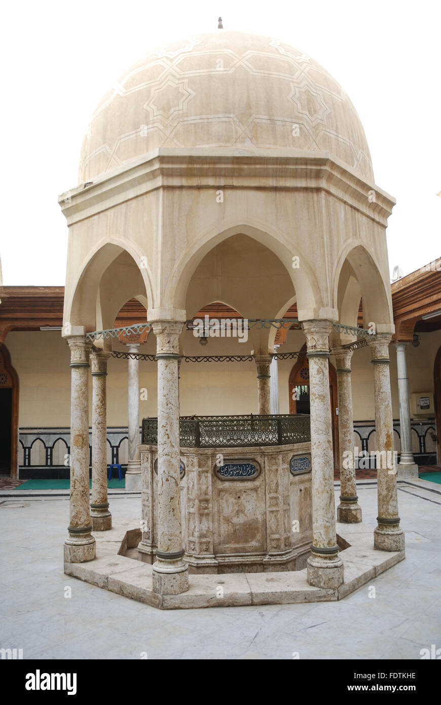 The Mosque Of Imam Buseiri Busiri The Poet Who Wrote The Qasida Burda Shareef In Alexandria