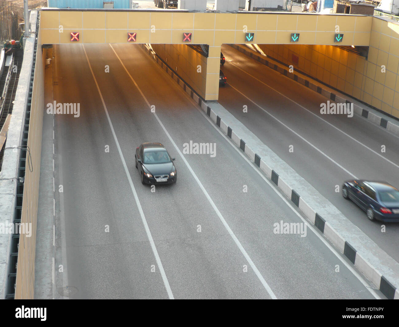 Tunnel under construction sign hi-res stock photography and images - Alamy