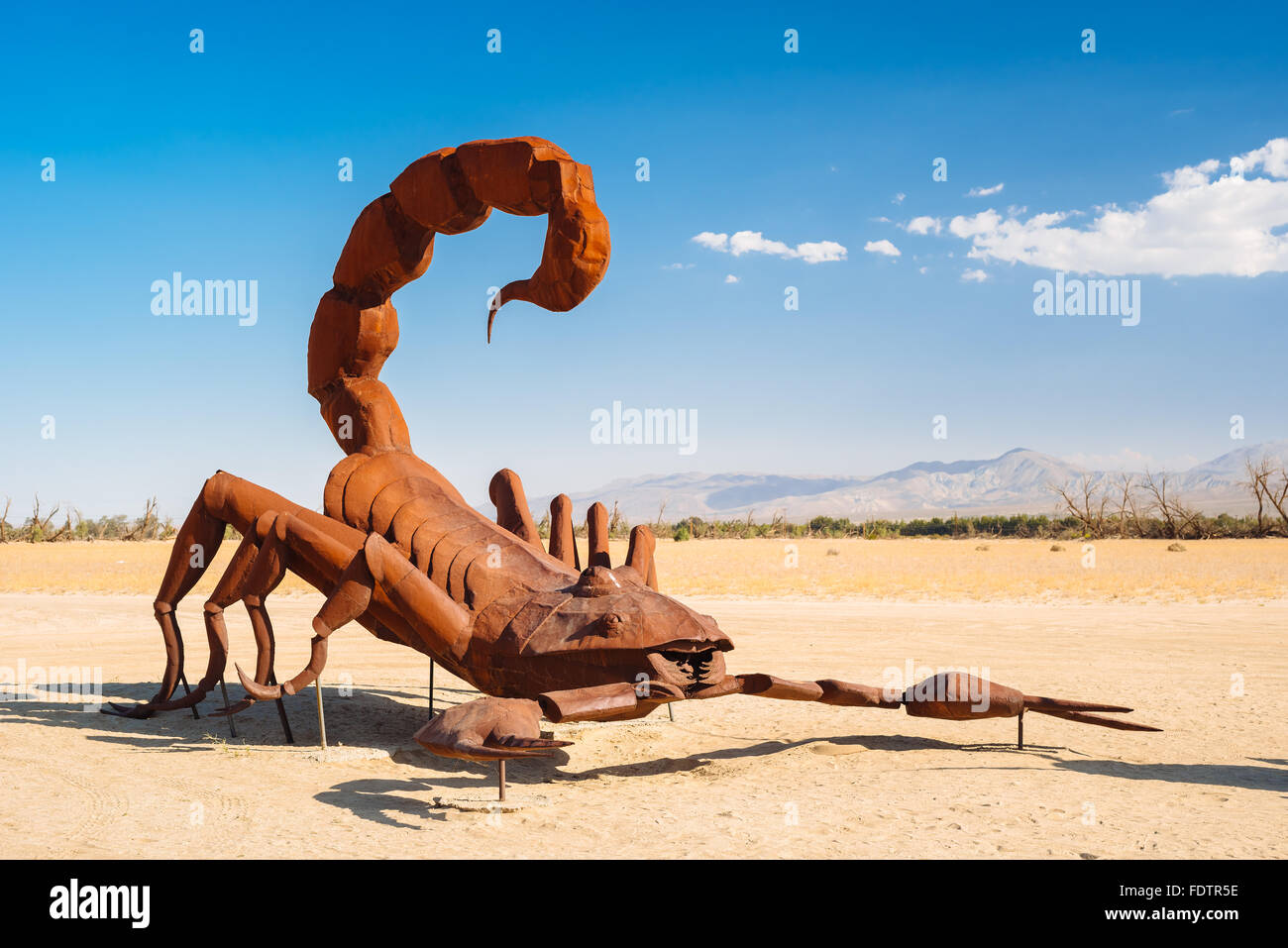 A metal sculpture by artist Ricardo Breceda in Borrego Springs ...