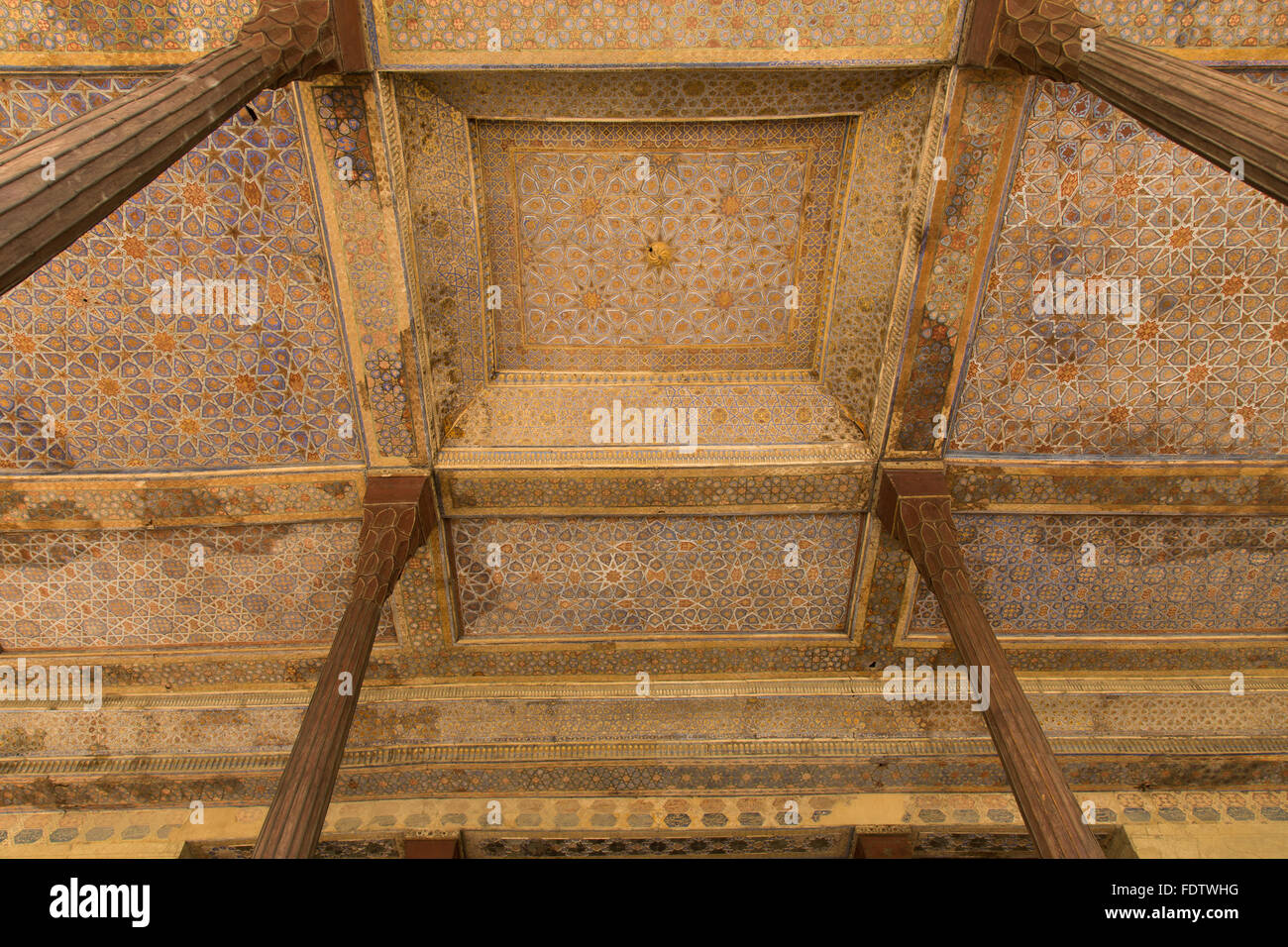 wooden columns and decorated ceiling Stock Photo - Alamy