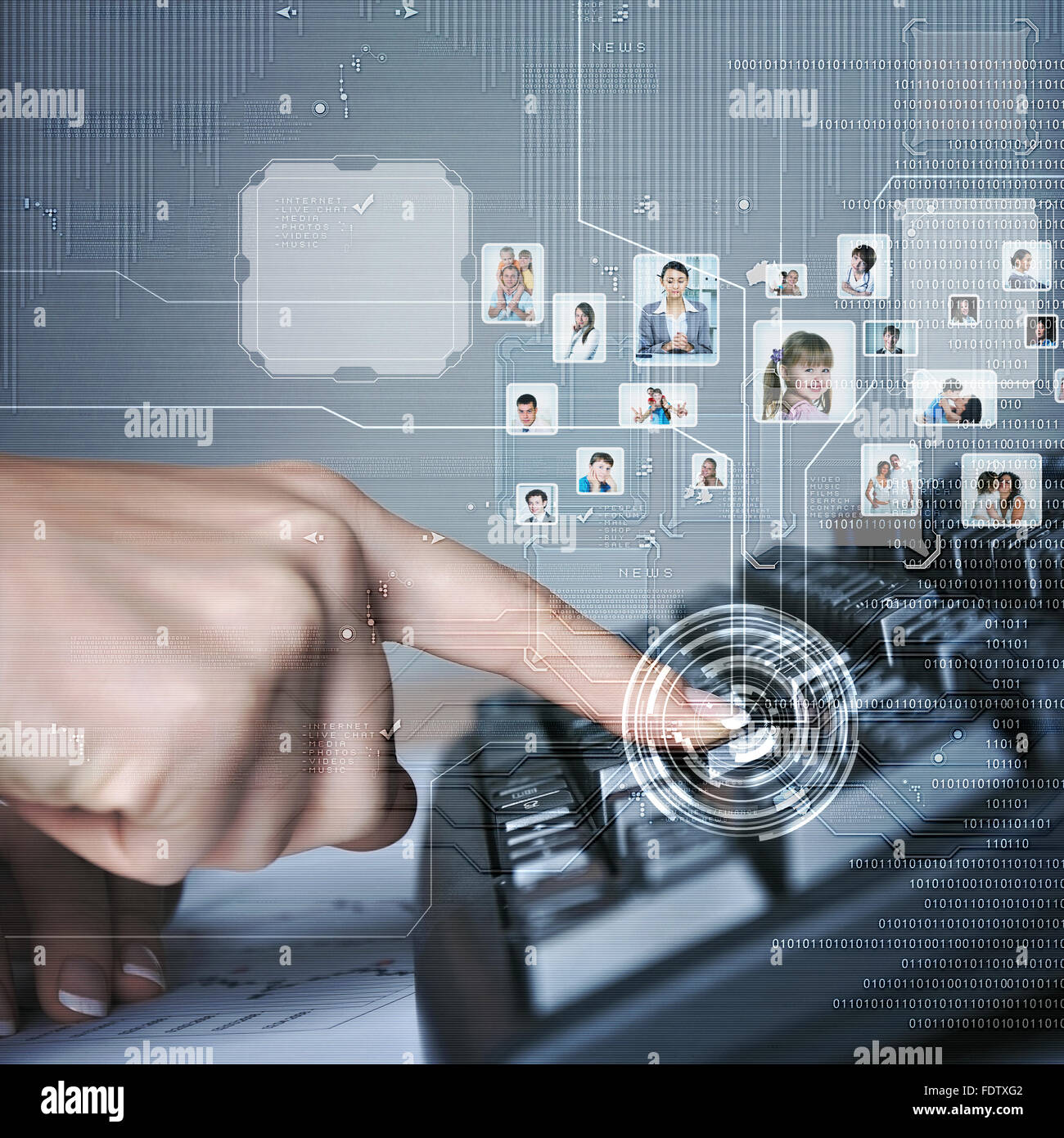 Computer keyboard and multiple social media images Stock Photo - Alamy