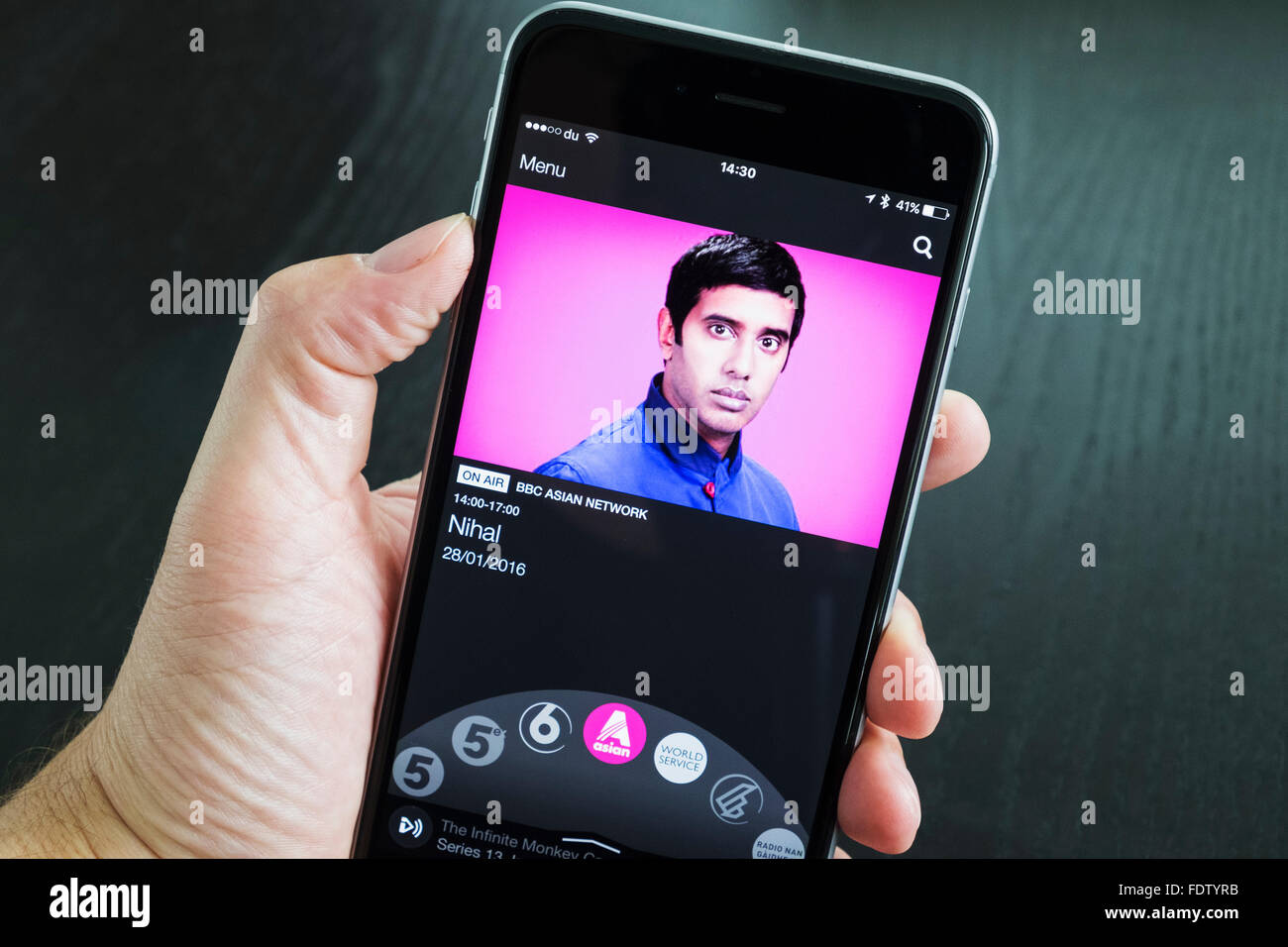 Iphone iplayer radio hi-res stock photography and images - Alamy