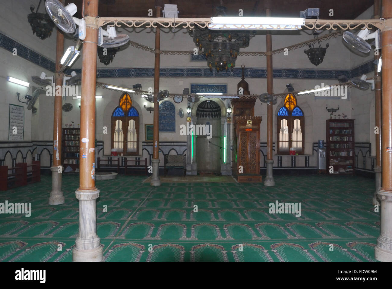 Imam busiri mosque alexandria hi-res stock photography and images - Alamy