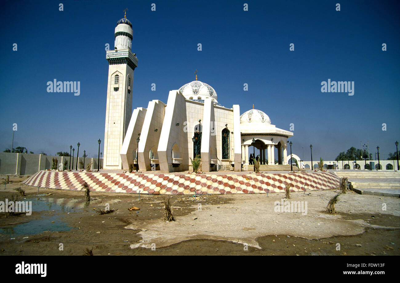 Basrah Iraq New Saddam Mosque Ancient Site Ali Ibn Talib Mosque Stock ...