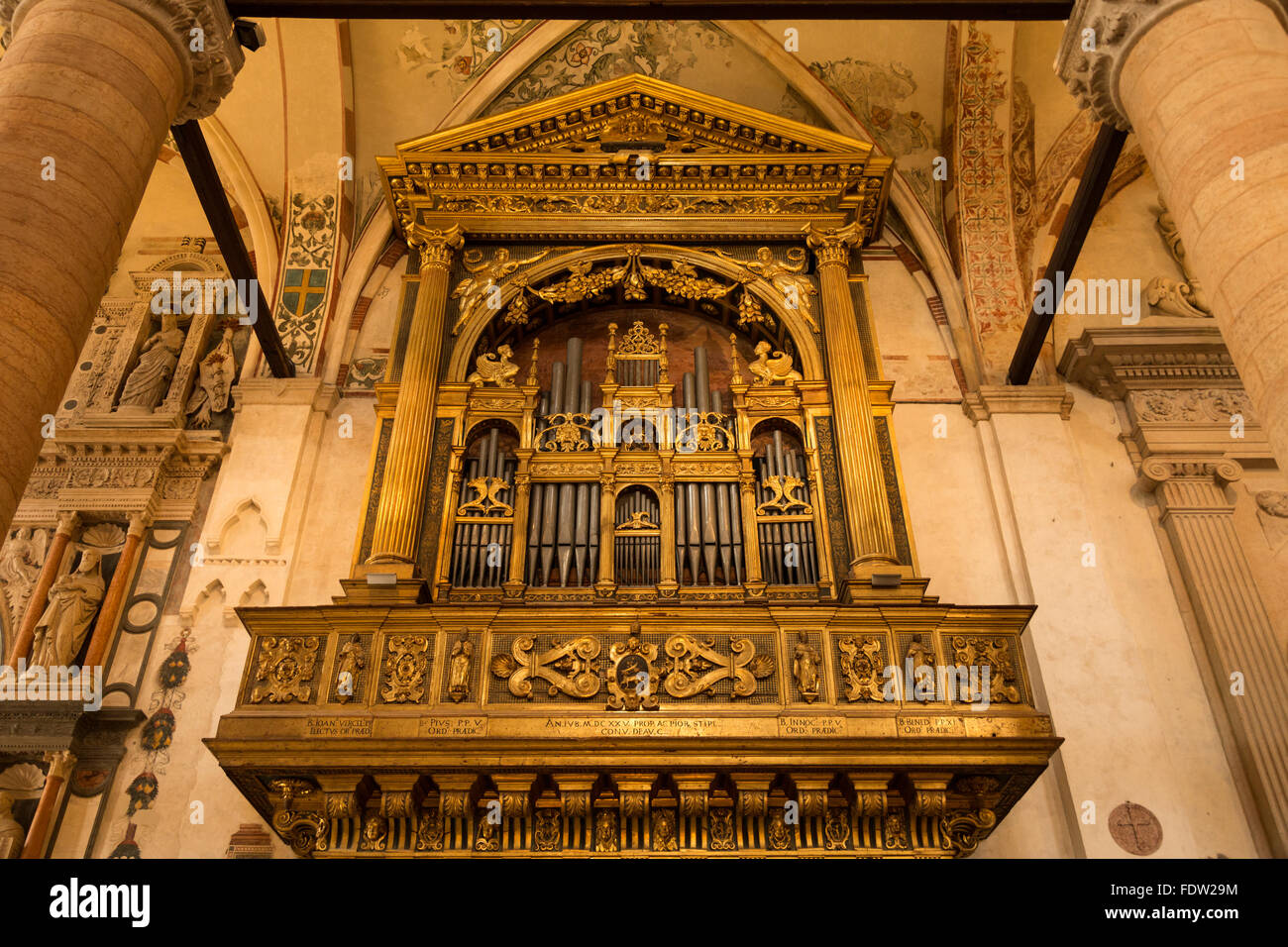 organ pipes and ranks Stock Photo - Alamy