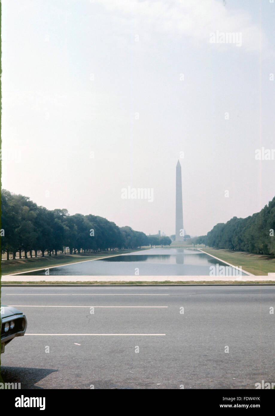 Washington monument reflecting pool world hi-res stock photography and ...