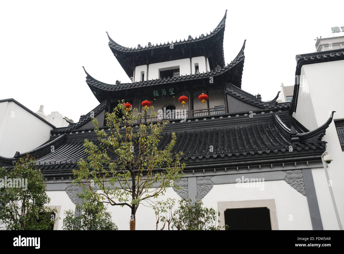 Chinese Architecture of the Phoenix Mosque, Hangzhou, China Stock Photo ...