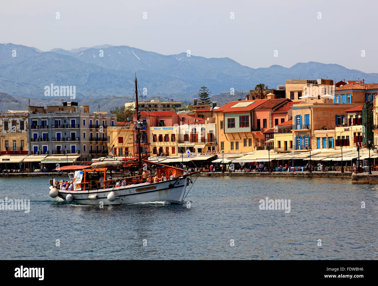 Crete, port Chania, Old Town in the harbour Stock Photo - Alamy