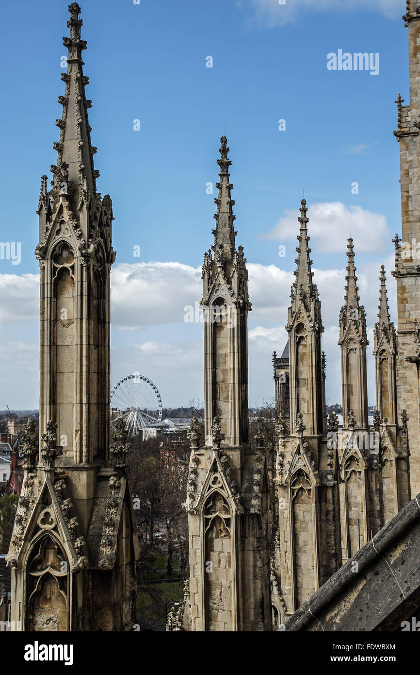 The walkway of York Minster showing the York Wheel Stock Photo - Alamy