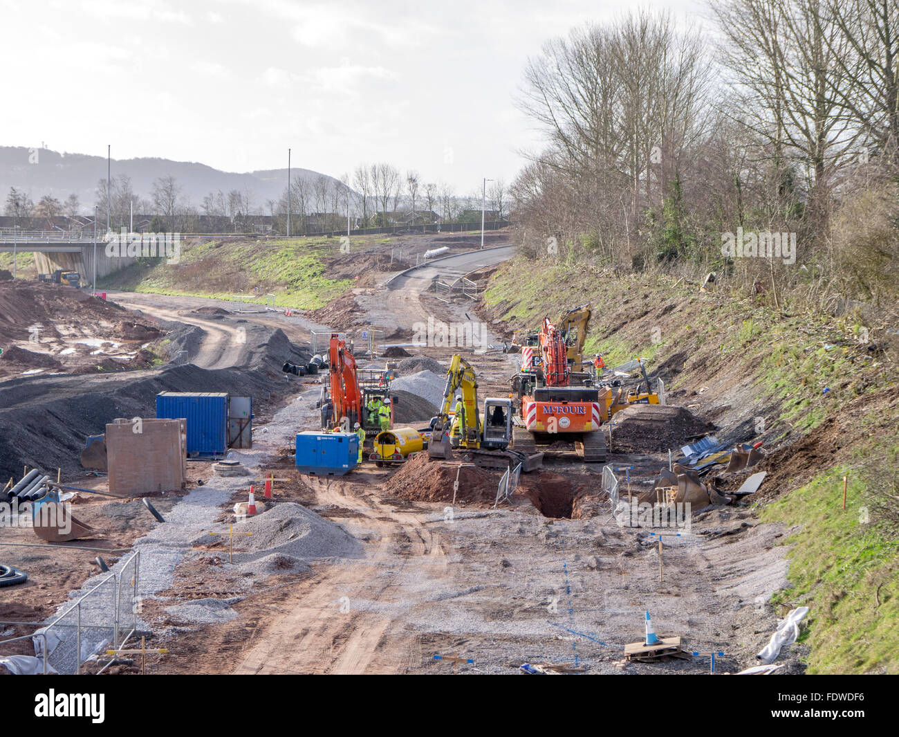 Jcb digger moving mud hi-res stock photography and images - Alamy