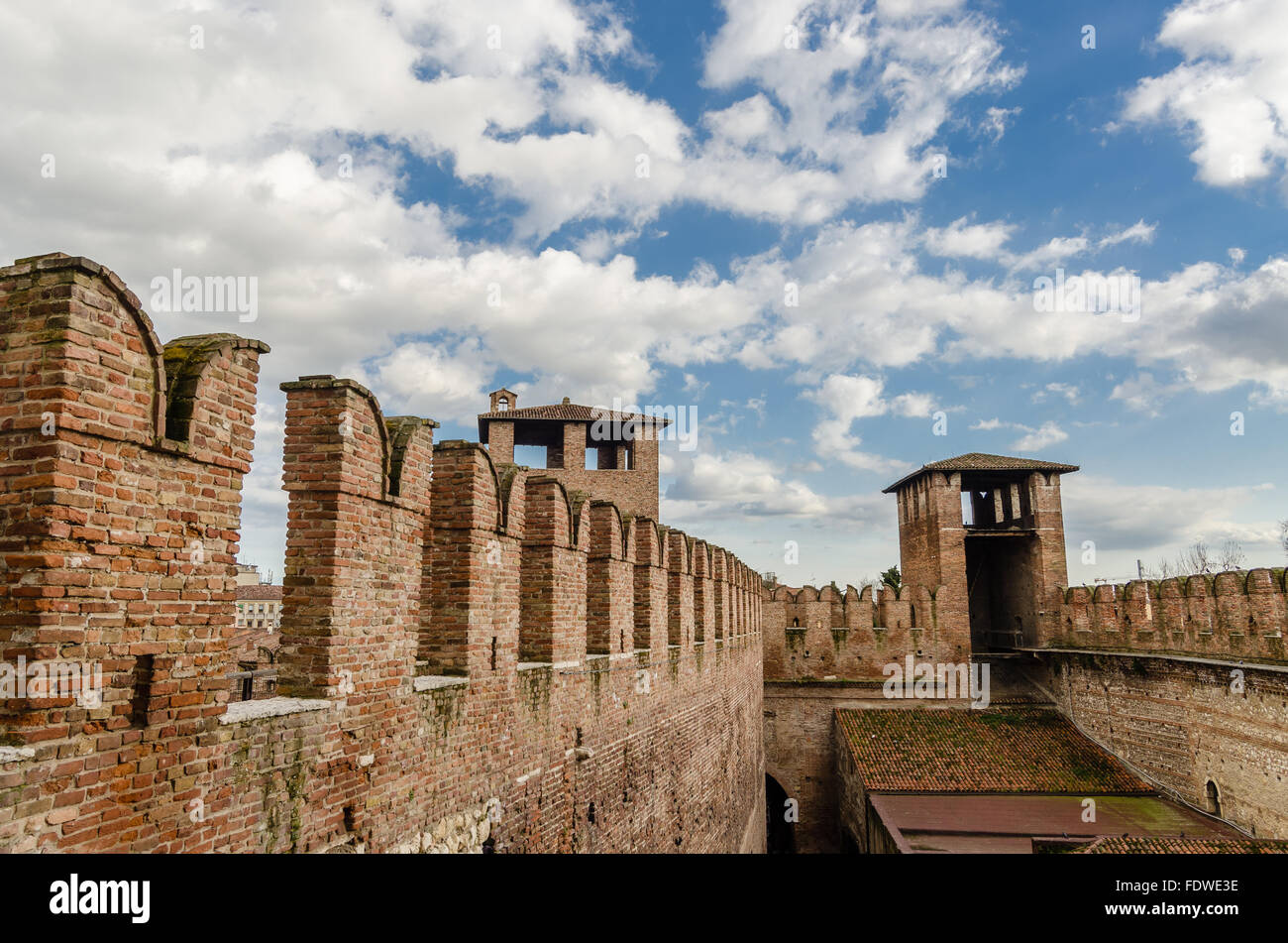 Verona italy castelvecchio castle hi-res stock photography and images ...
