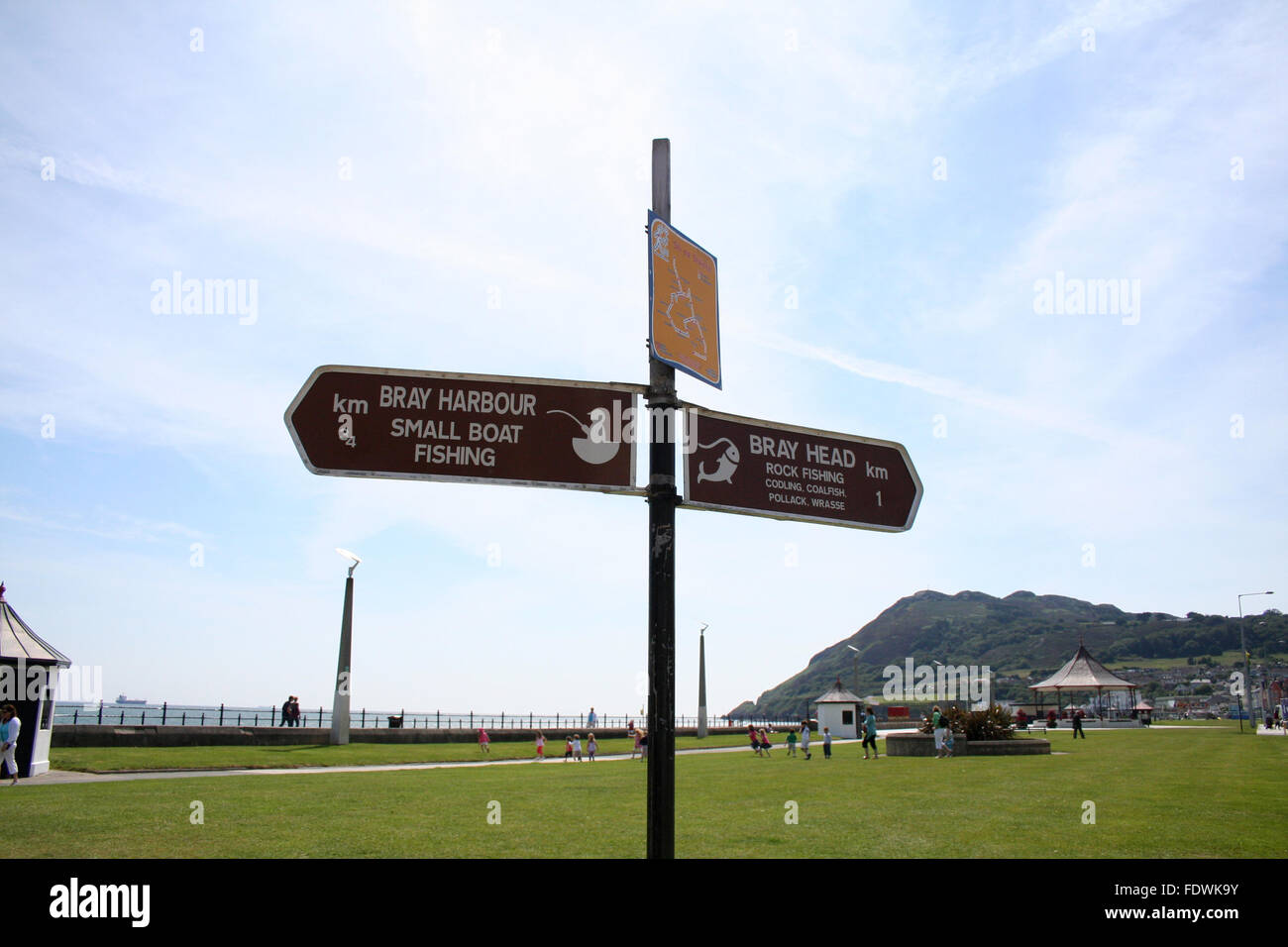 Bray harbour, bray head, beach in Co. Dublin, Ireland Stock Photo - Alamy