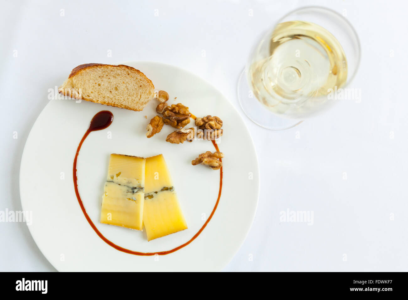 French cheese wine hi-res stock photography and images - Alamy