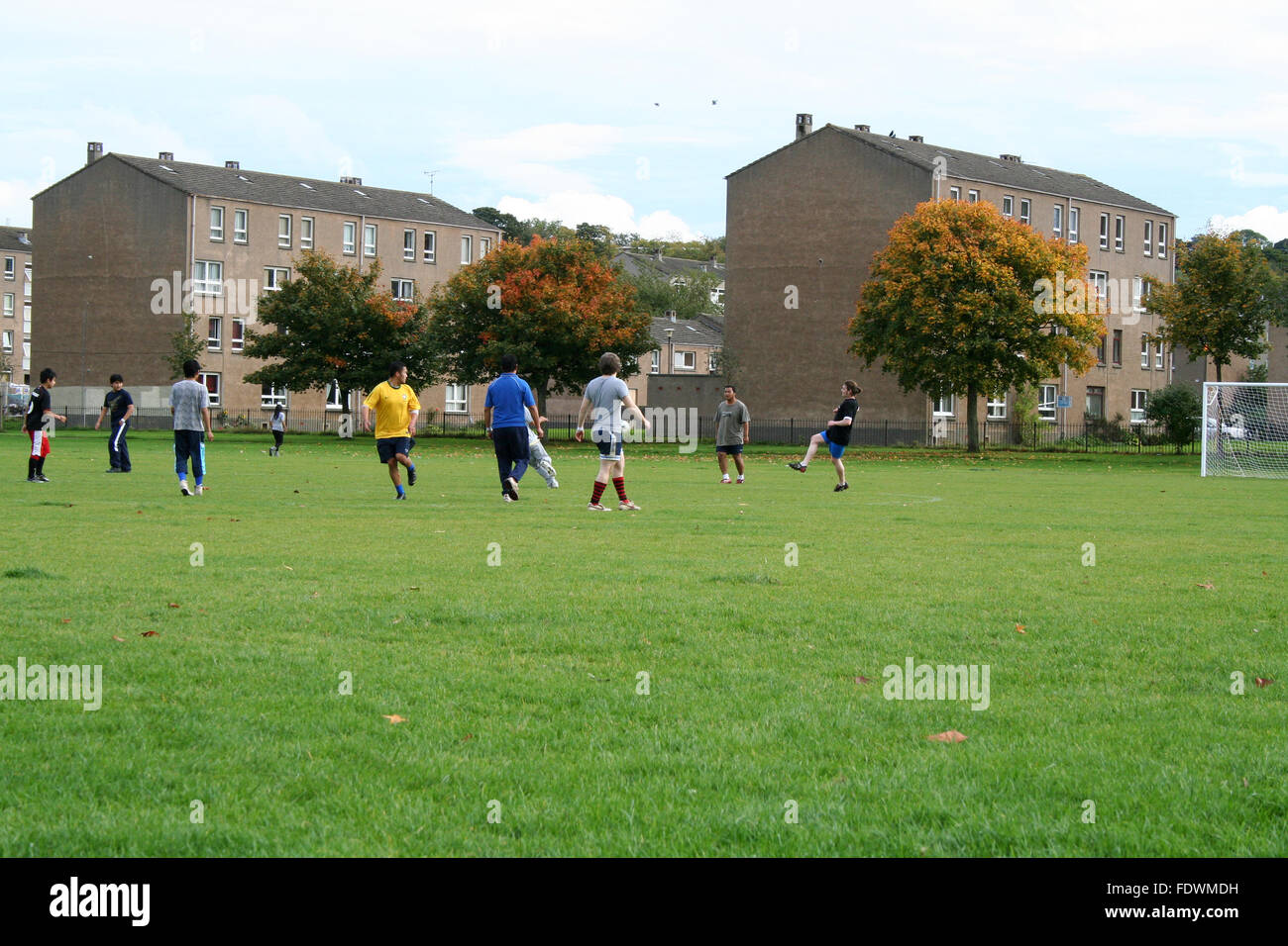 Children playing football uk hi-res stock photography and images - Alamy