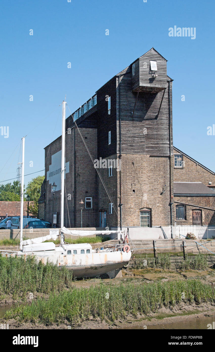 Battlesbridge, Antique and Craft Centre, River Crouch, Essex, England ...
