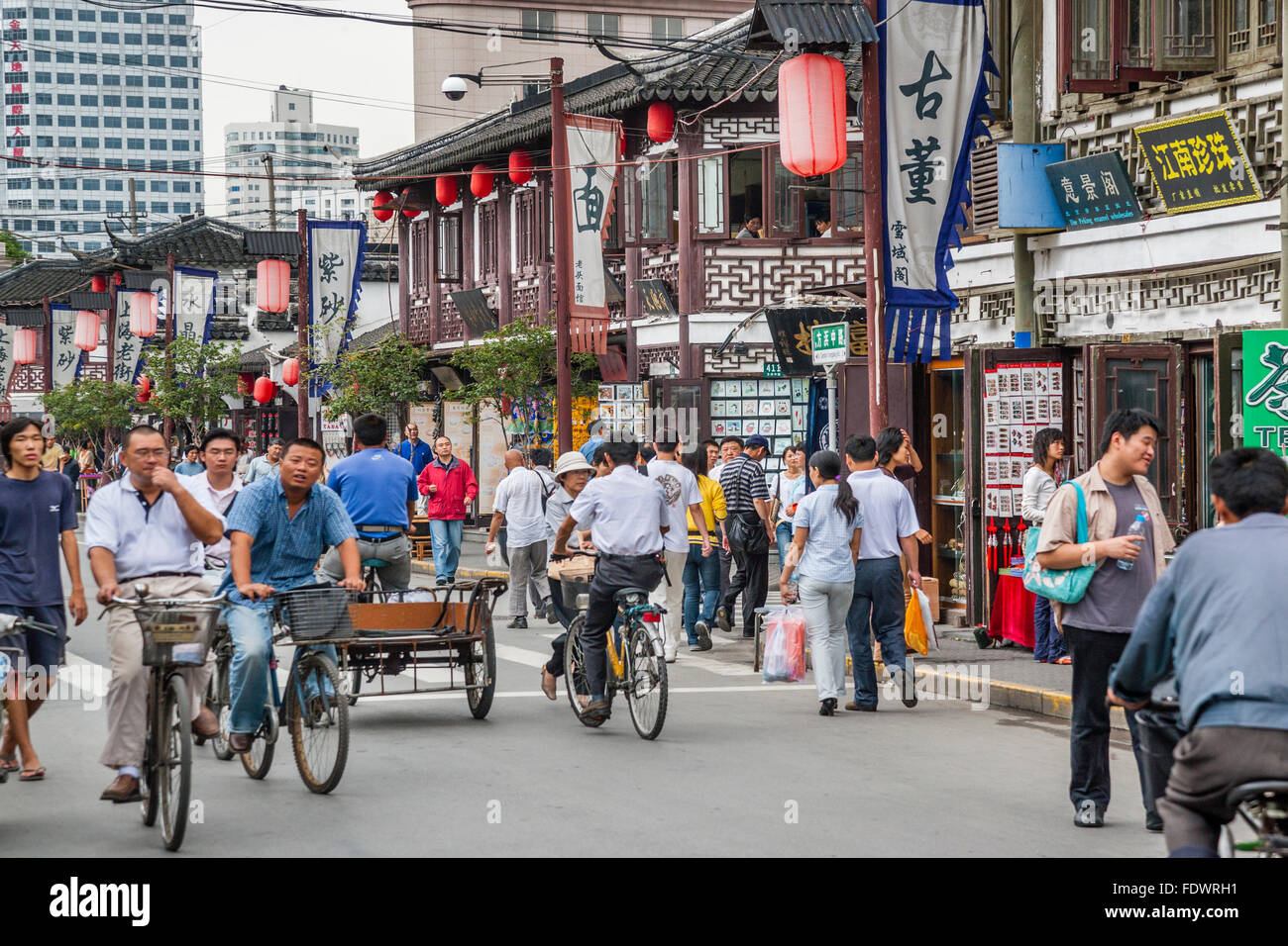 China, Shanghai, lively street scene in Shanghai Old Street, Fangbang ...