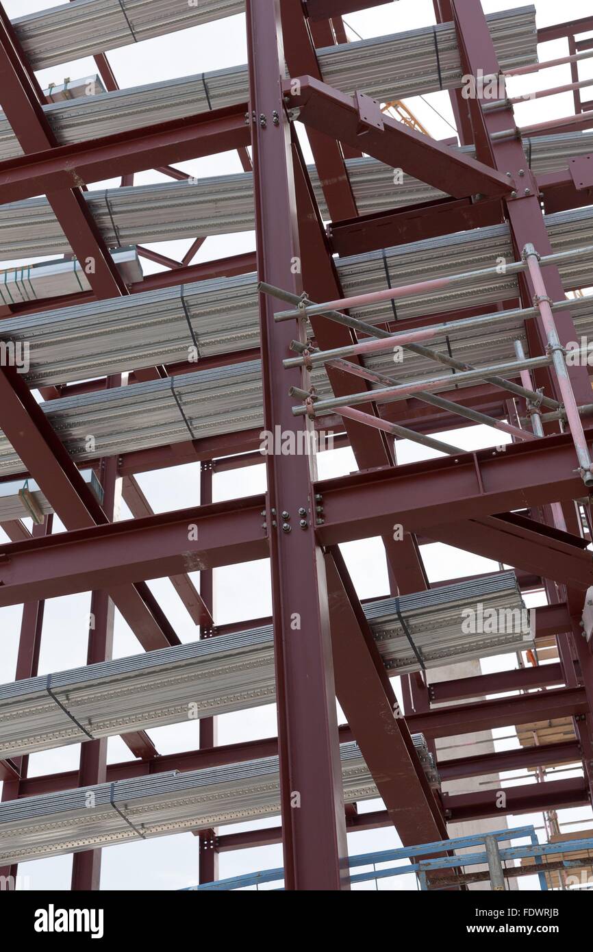 Steel framing hi-res stock photography and images - Alamy