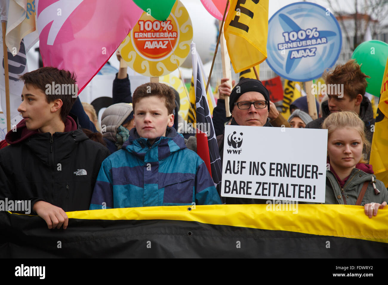 Climate activists berlin hi-res stock photography and images - Alamy