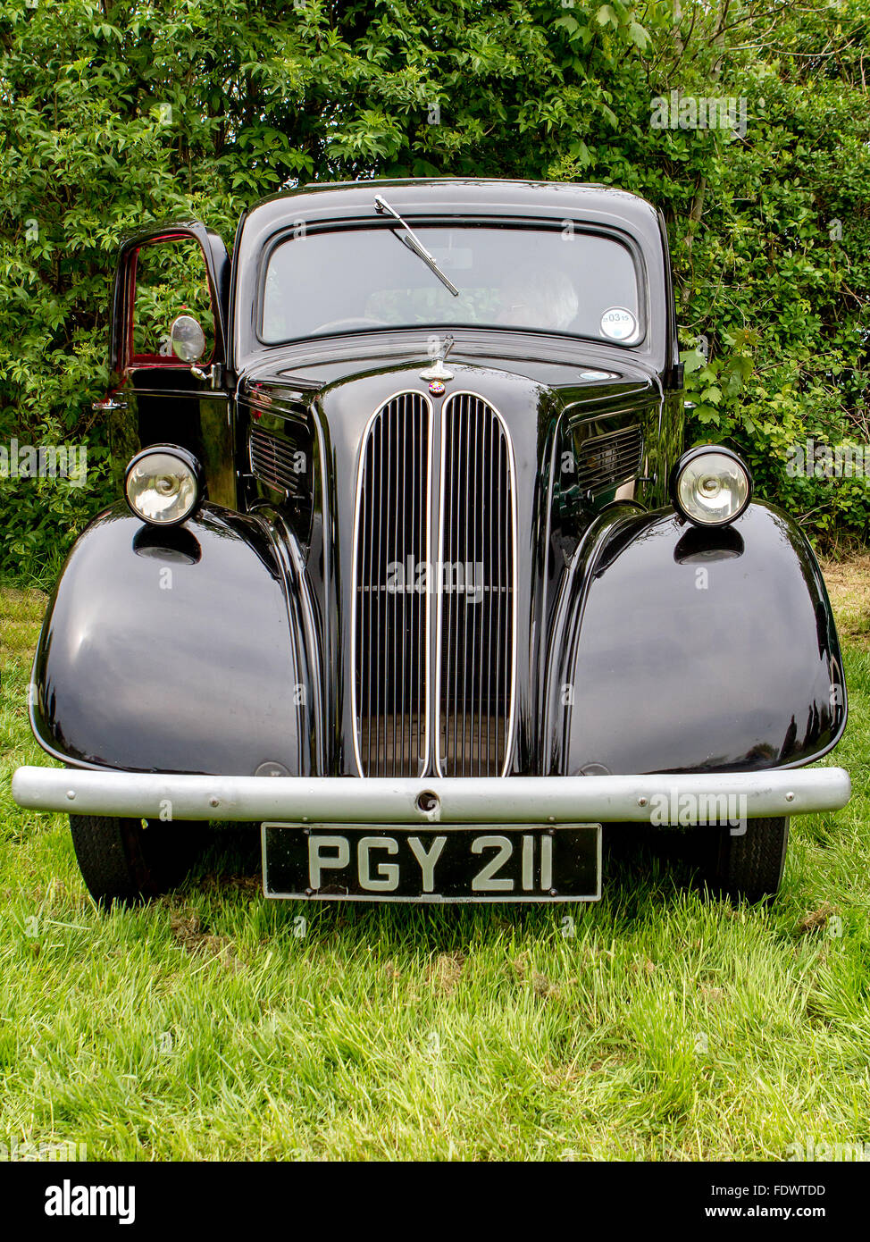 Ford Popular on display at the 2014 Culcheth Community Day Stock Photo ...