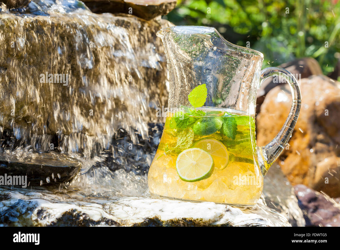 chilled cold lemonade in summer garden Stock Photo - Alamy