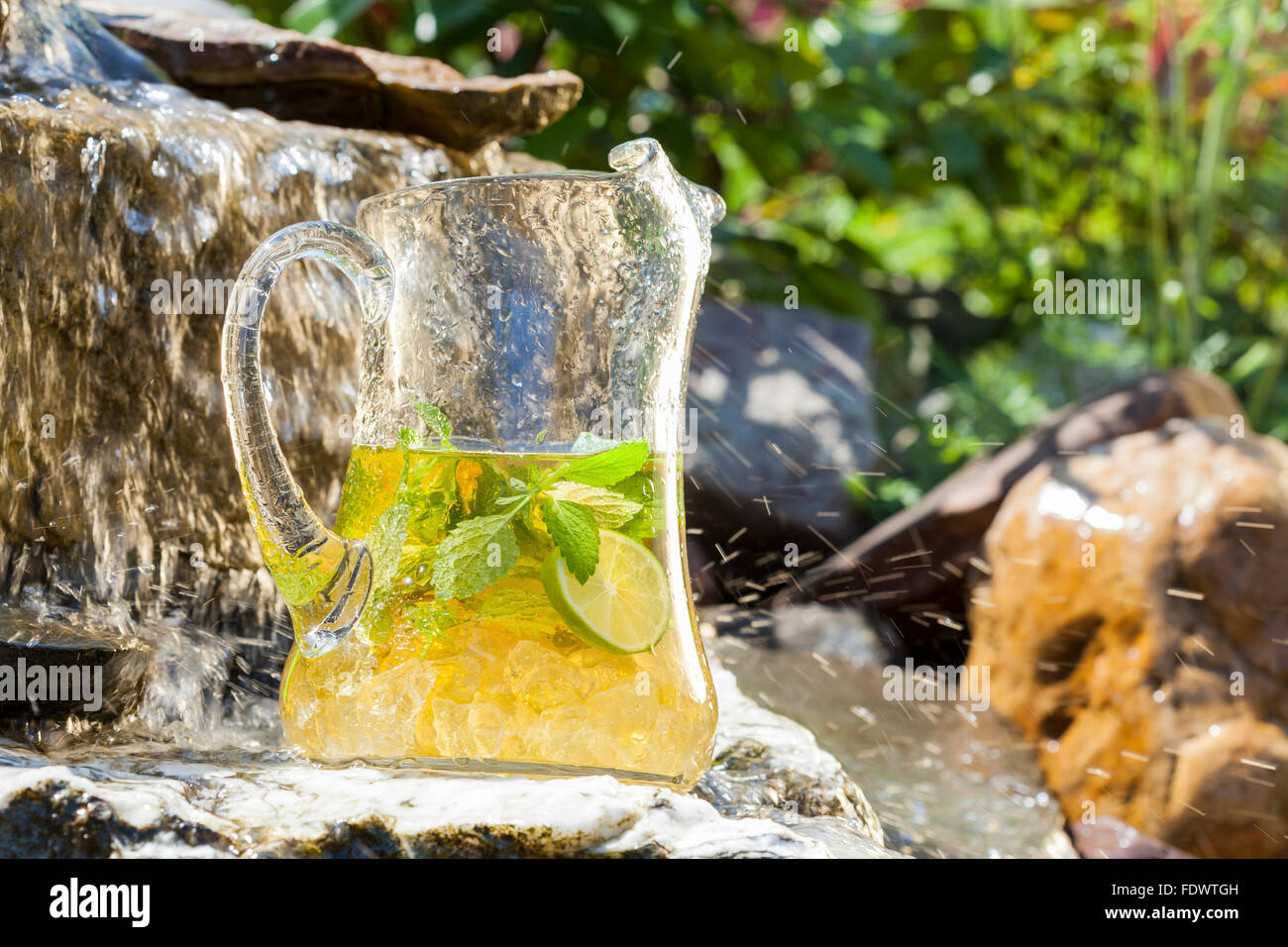 chilled cold lemonade in summer garden Stock Photo - Alamy