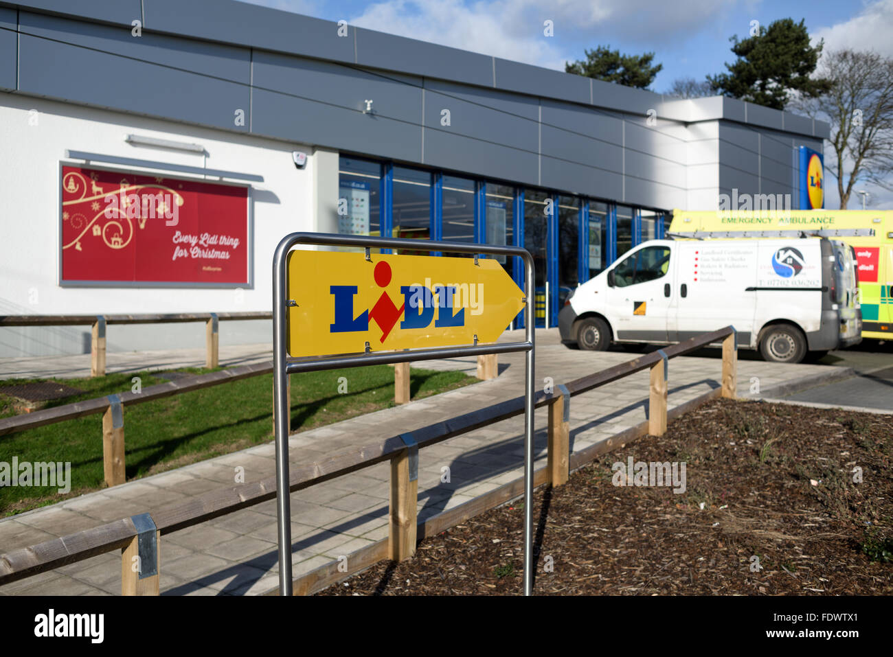 Lidl Supermarket Arnold,Nottingham,UK Stock Photo - Alamy