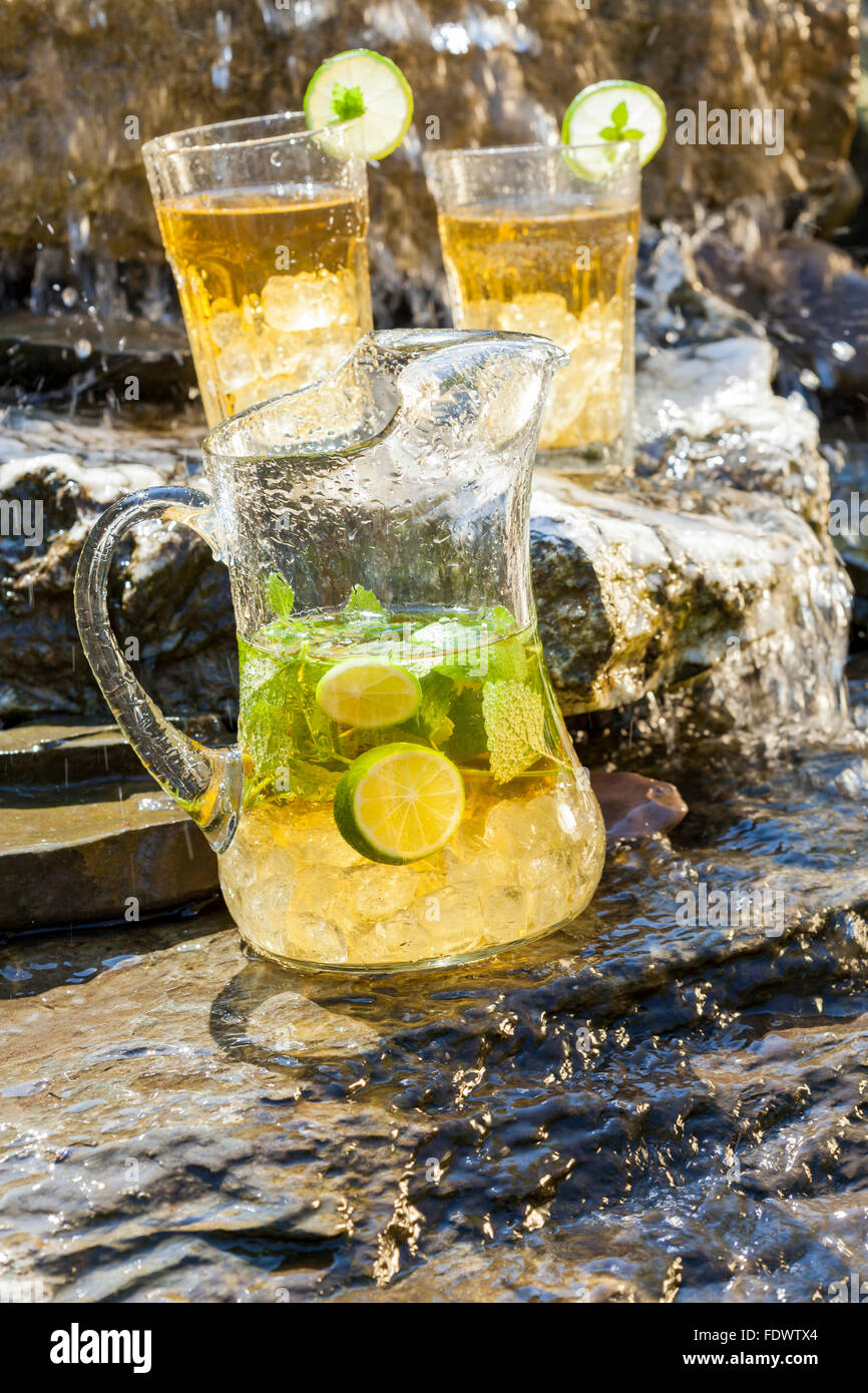 chilled cold lemonade in summer garden Stock Photo - Alamy