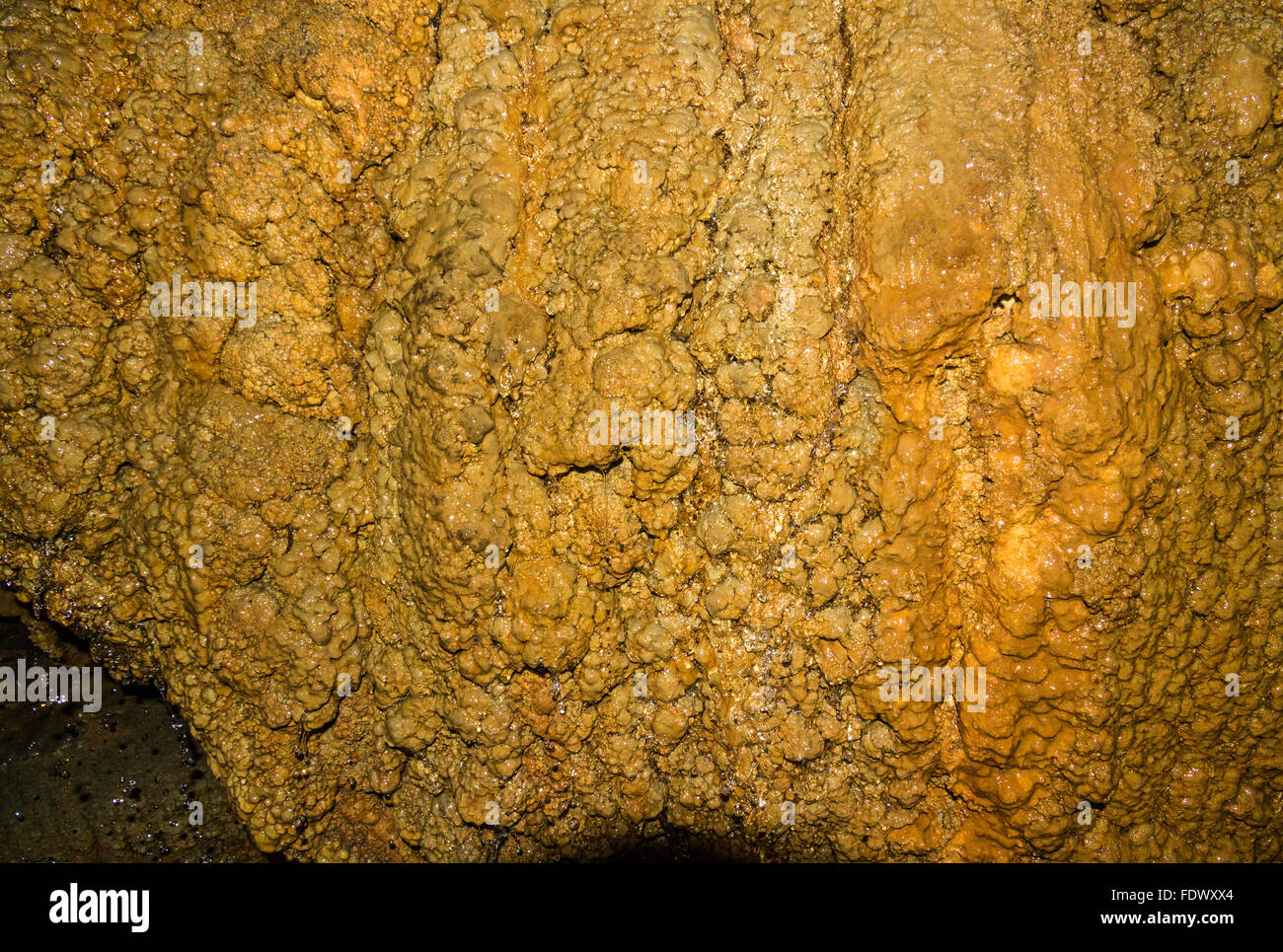 Calcite formation, flowstone un underground cave Stock Photo - Alamy