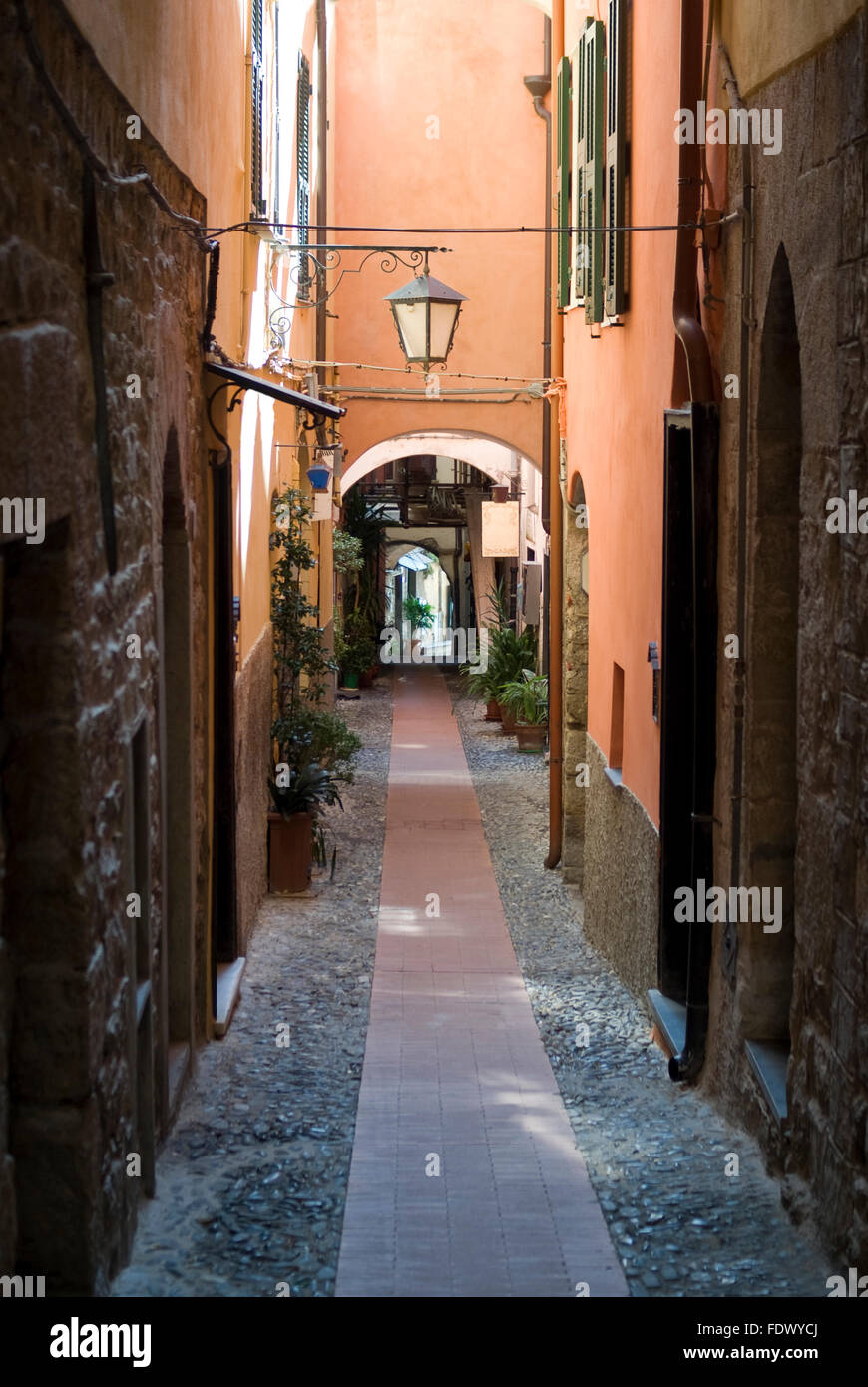 Typical Italian narrow street Stock Photo - Alamy