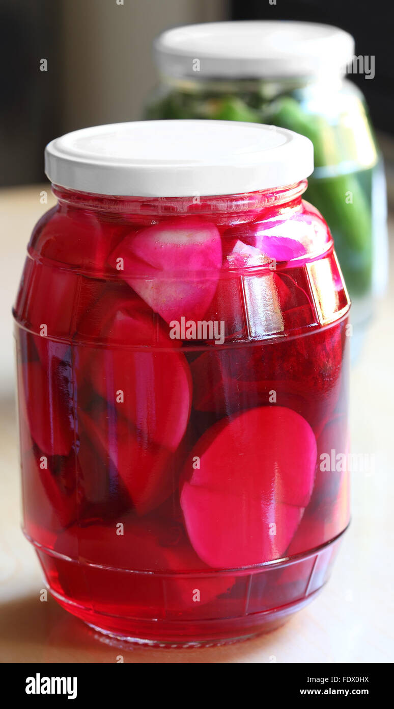 Pickles hi-res stock photography and images - Alamy