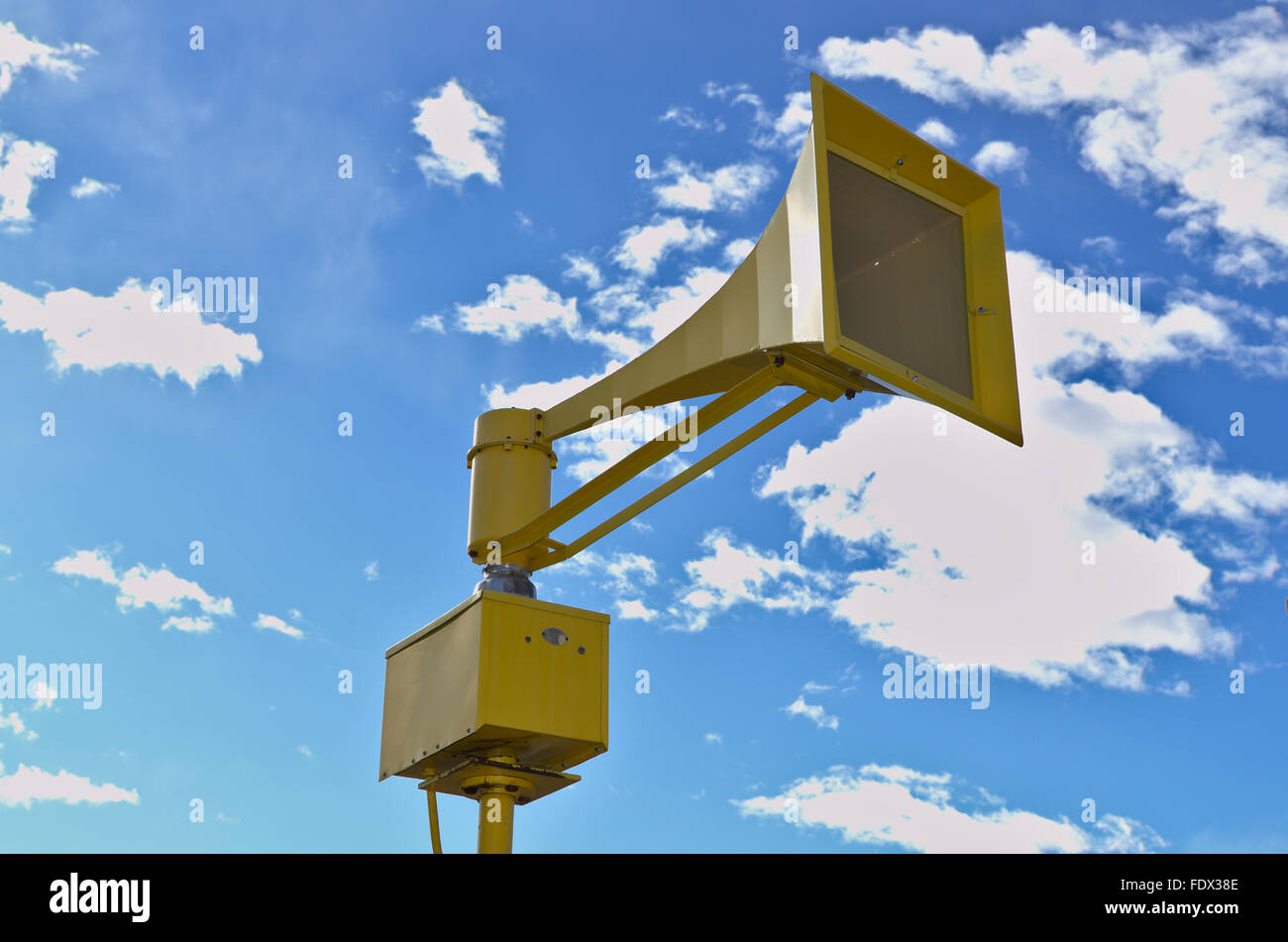 Thunderbolt siren hi-res stock photography and images - Alamy